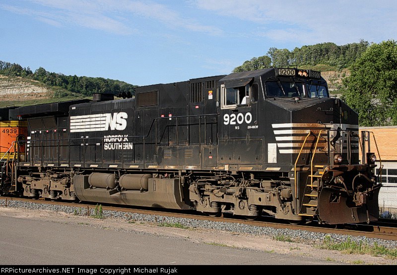 NS 9200